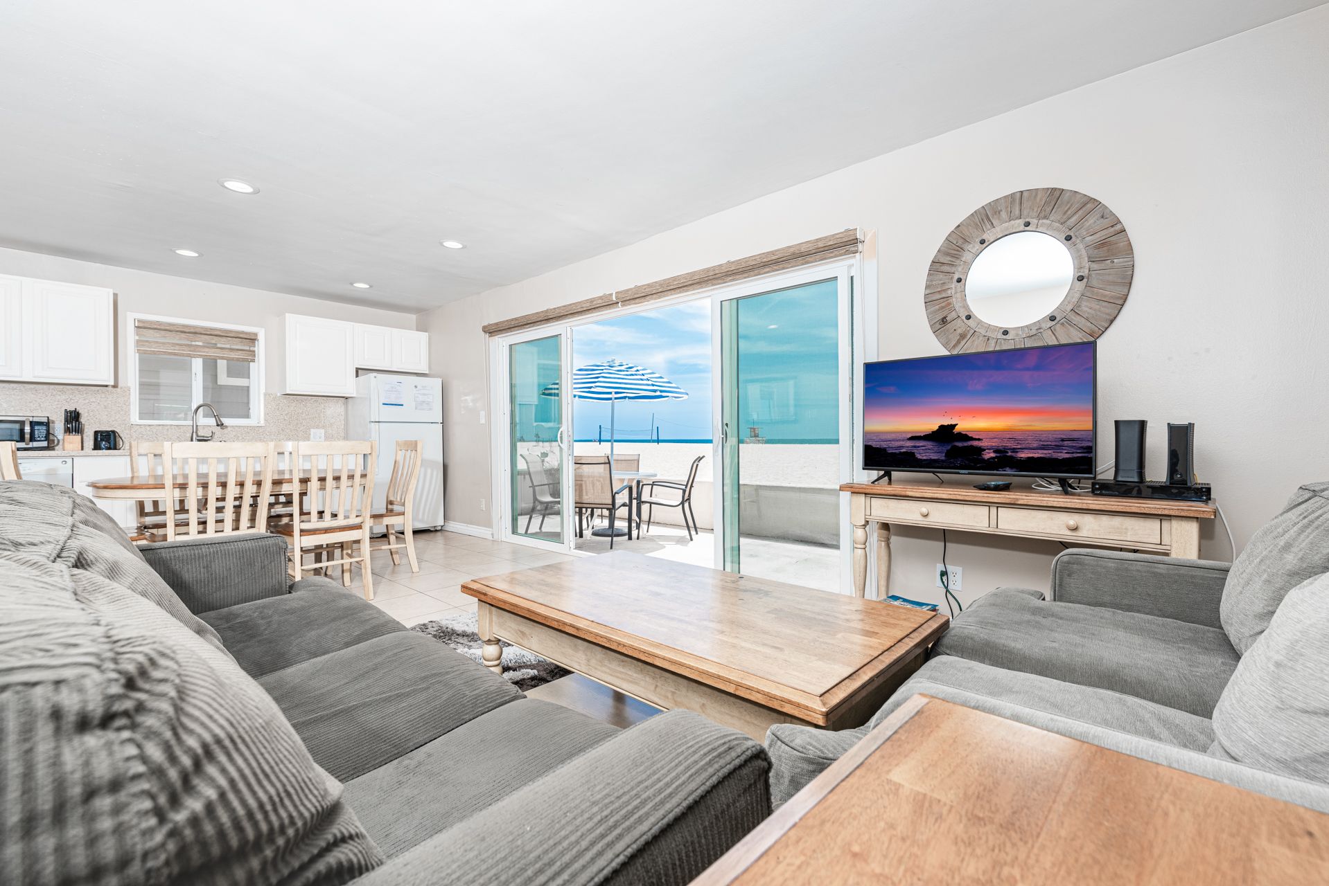 1814 W Oceanfront A/B/C | Newport Beach Vacation Rental | Beachview Rentals